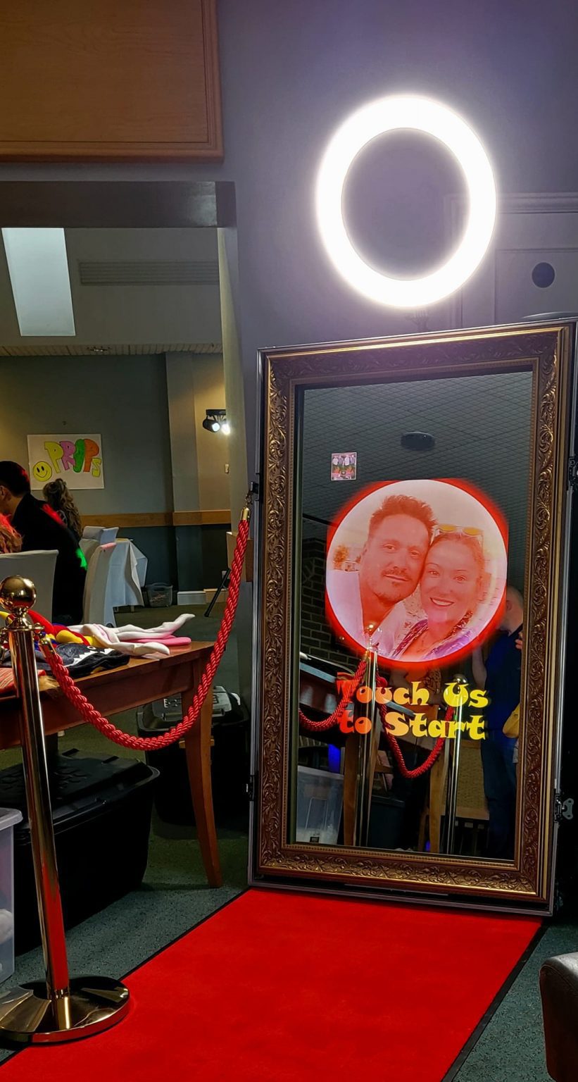 Kent Photo Booth Rental Prices – Which Ones Are Cheaper? – The 2 Marks ...